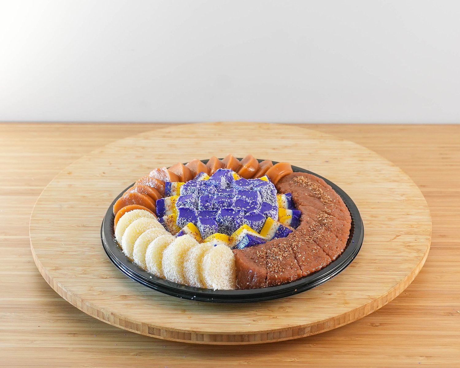 12" Assorted Kakanin Platter – The Purple Bakeshop